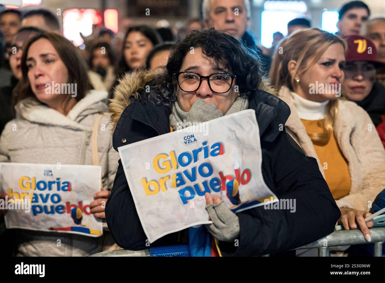Several people cry after learning of the arrest of opposition leader ...