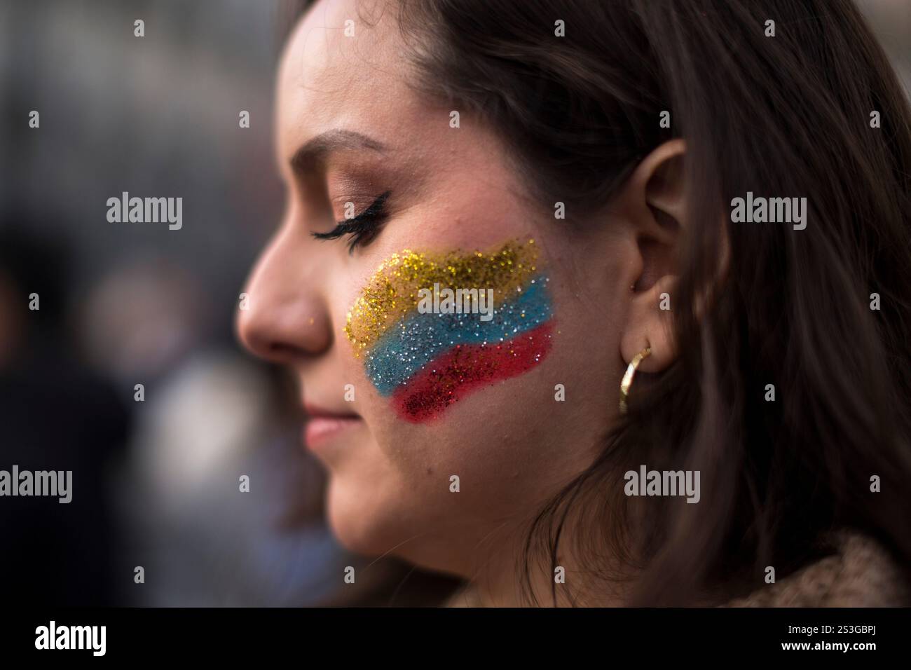 Madrid, Madrid, Spain. 9th Jan, 2025. A woman from the Venezuelan ...