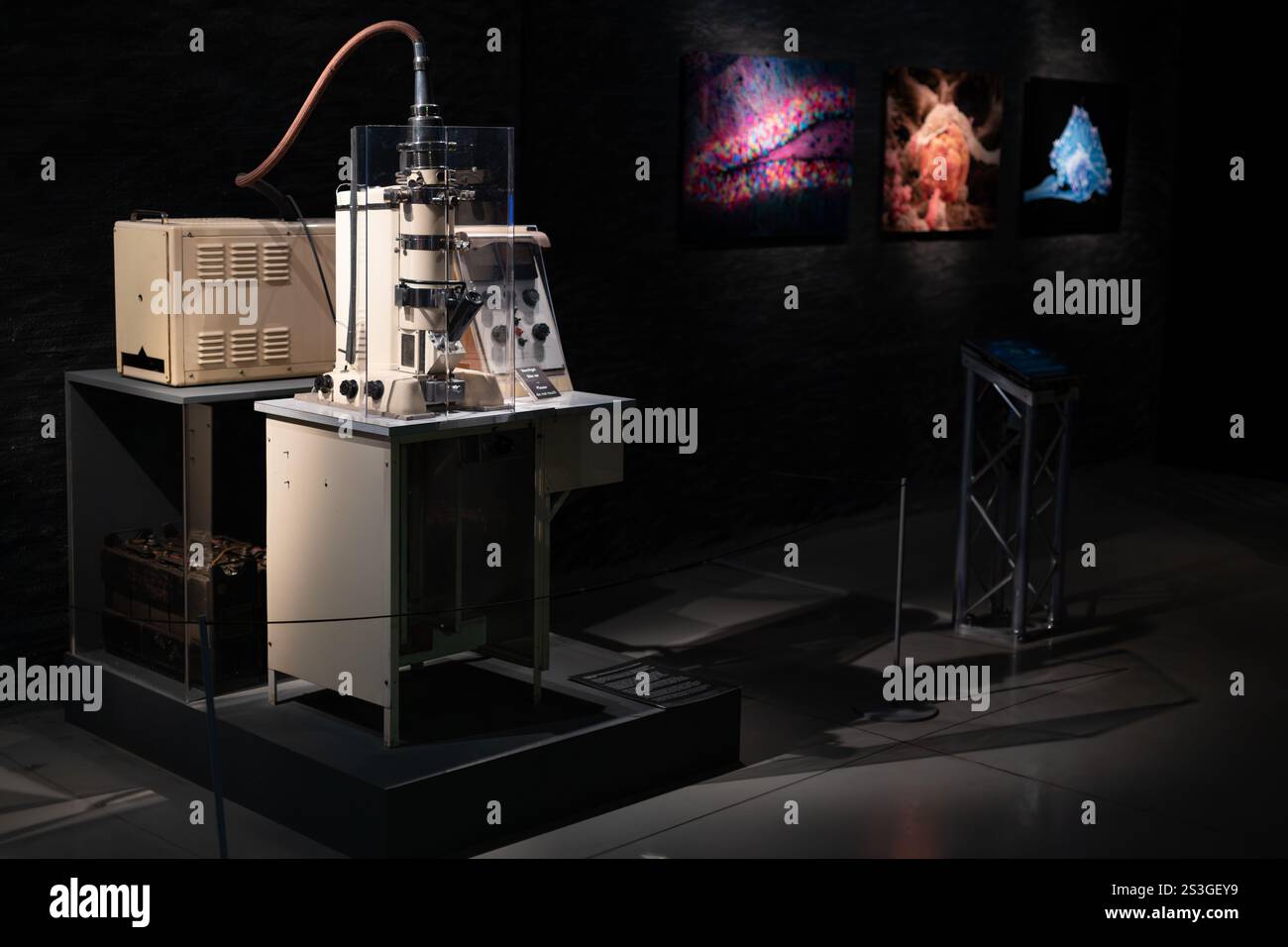 Oslo, Norway 1 May, 2022: Early Electron Microscope Exhibit Stock Photo ...