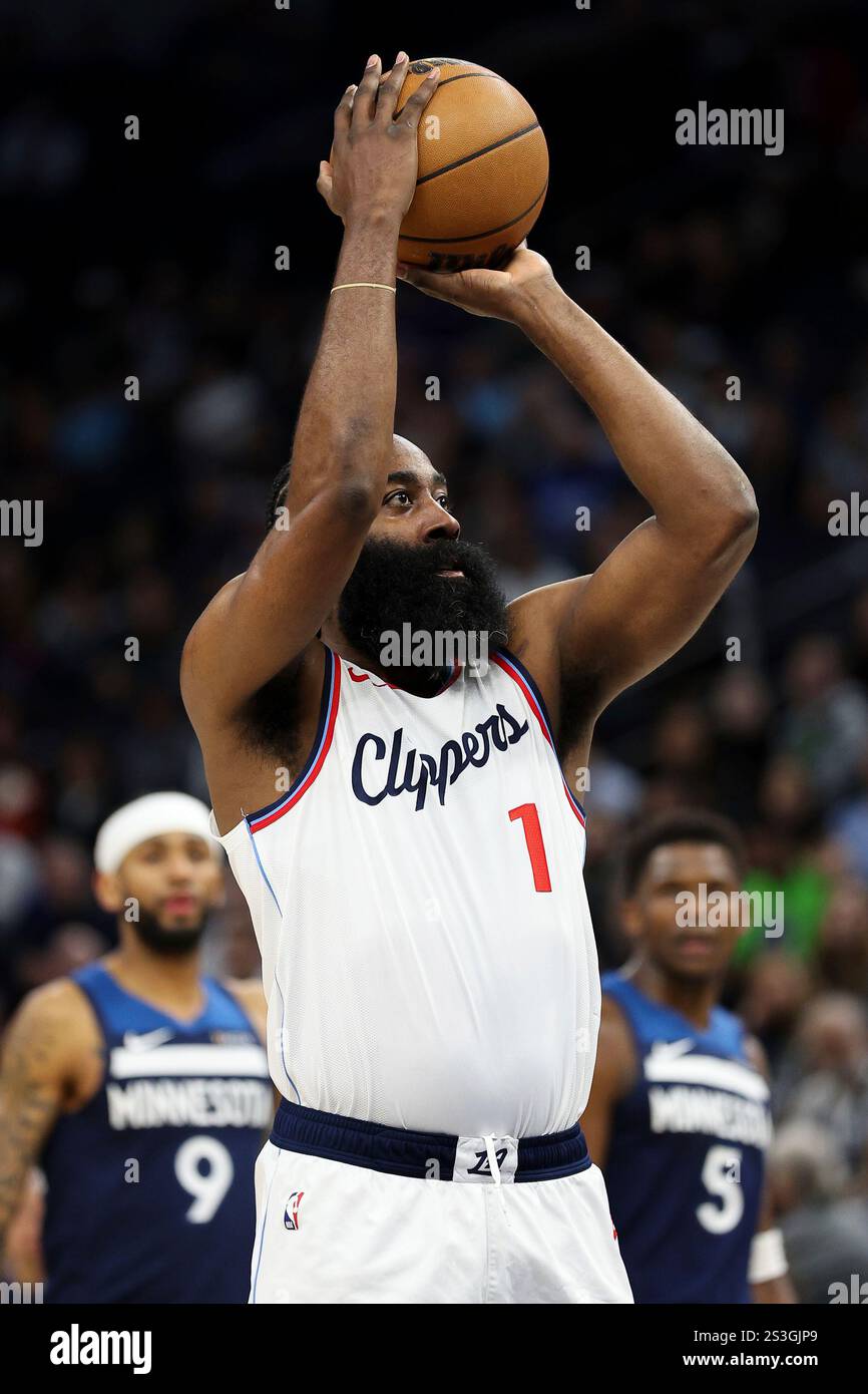 Los Angeles Clippers guard James Harden (1) shoots a free-throw during ...