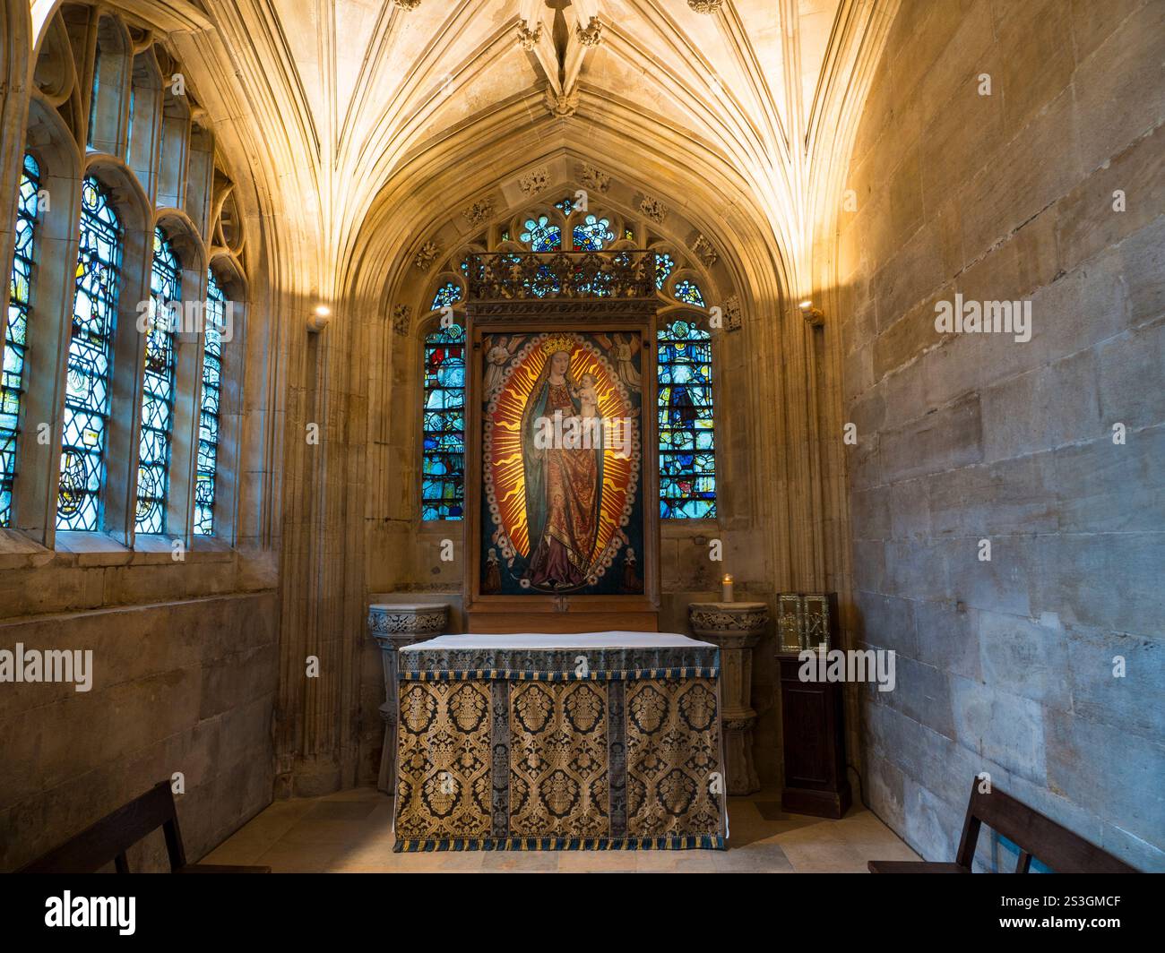 Kings chapel cambridge virgin mary hi-res stock photography and images ...