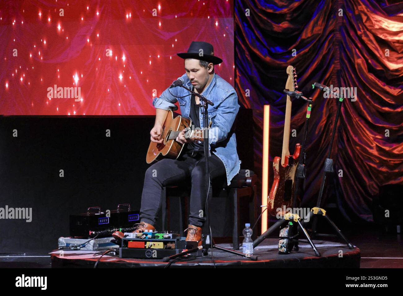 09.01.2025, Bertram Engel, live im Theater am Potsdamer Platz, Berlin ...