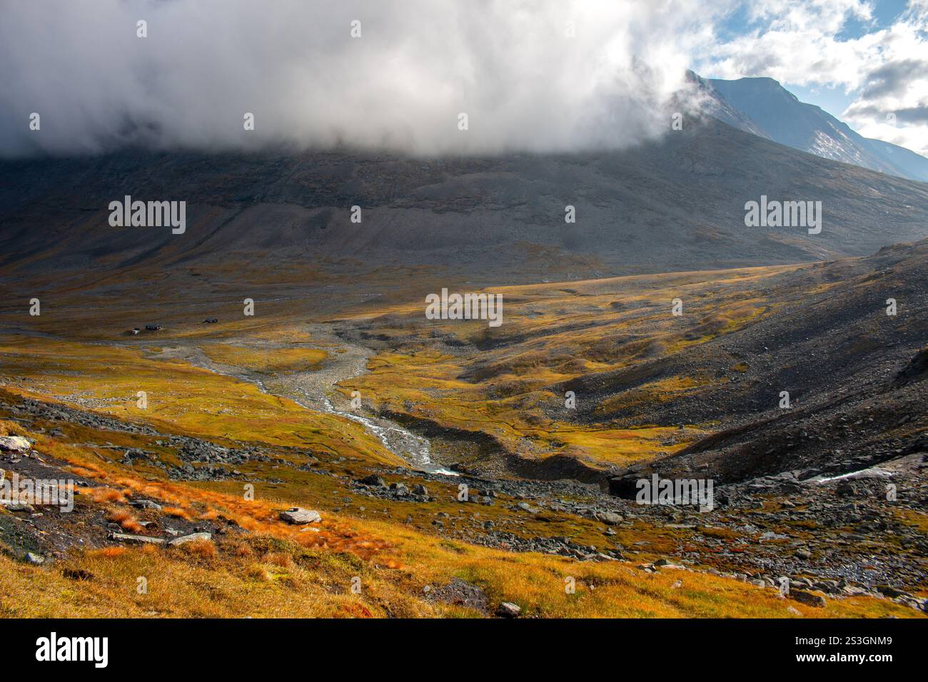 Nallo hut hi-res stock photography and images - Alamy