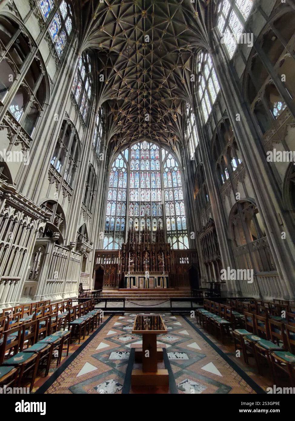 Hogwarts corridor hi-res stock photography and images - Alamy