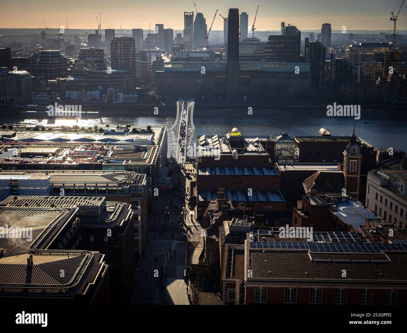 View of the River Thames, South Bank, Tate Modern, Millennium Bridge ...