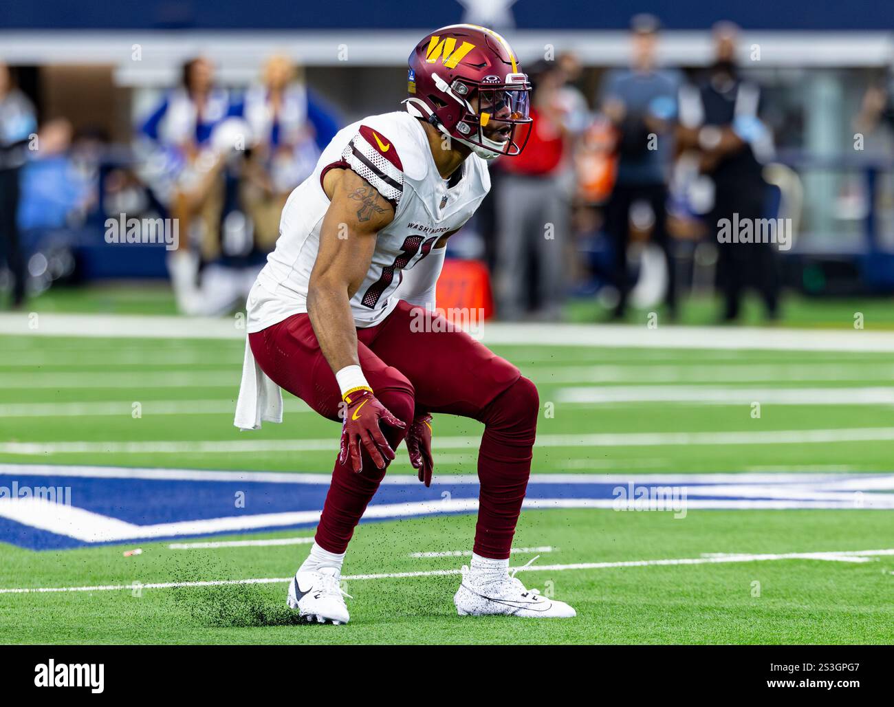 Arlington, United States. 05th Jan, 2025. Washington Commanders safety ...