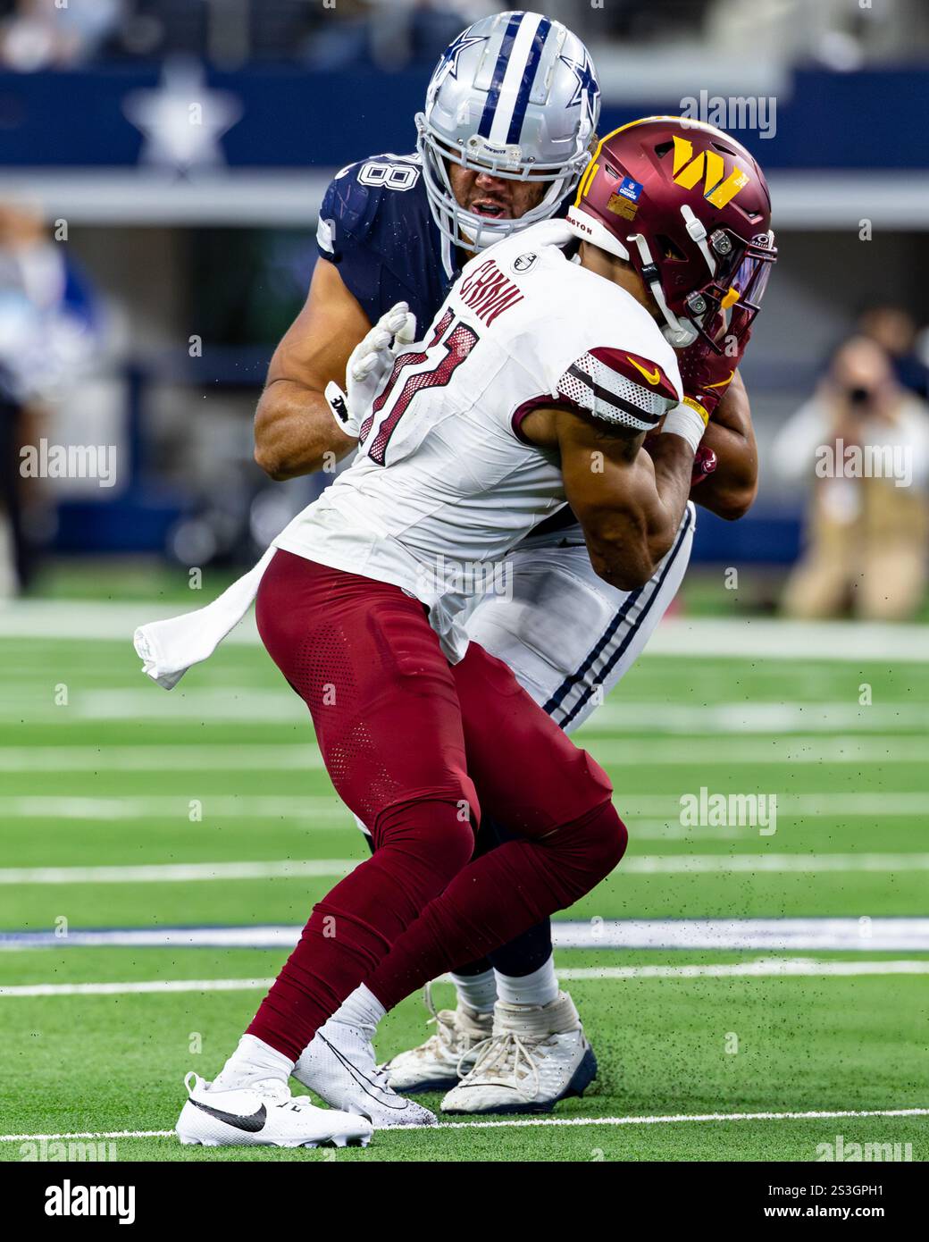 Arlington, United States. 05th Jan, 2025. Washington Commanders safety ...