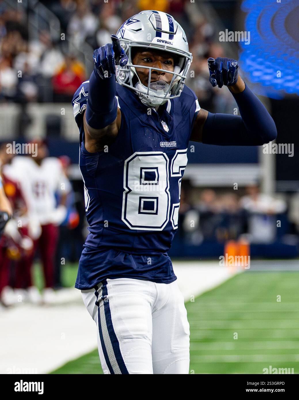 Arlington, United States. 05th Jan, 2025. Dallas Cowboys wide receiver ...
