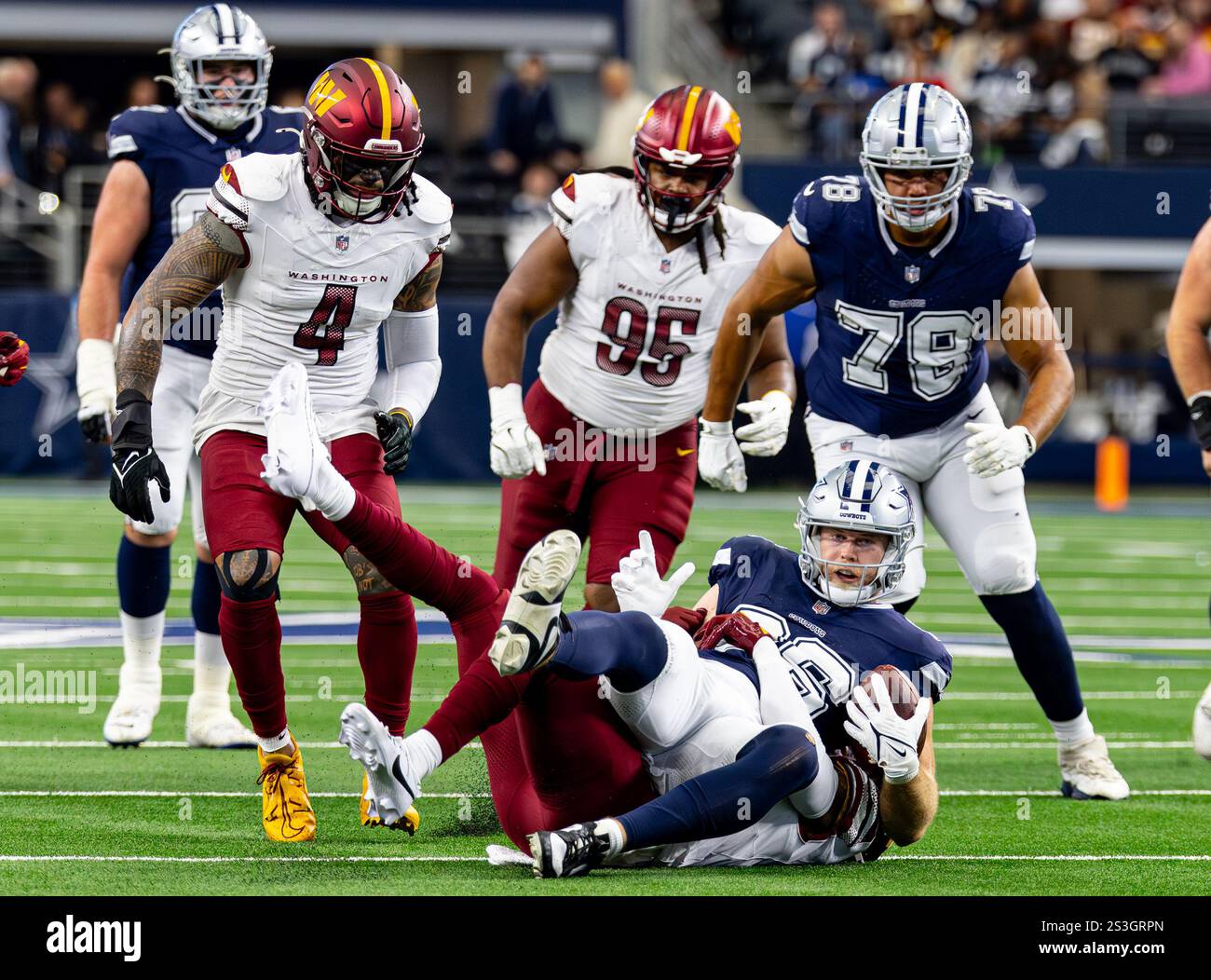 Arlington, United States. 05th Jan, 2025. Dallas Cowboys wide receiver ...