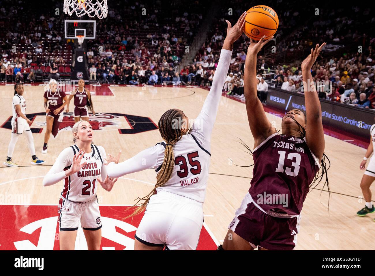 Columbia, SC, USA. 9th Jan, 2025. South Carolina center Sakima Walker ...