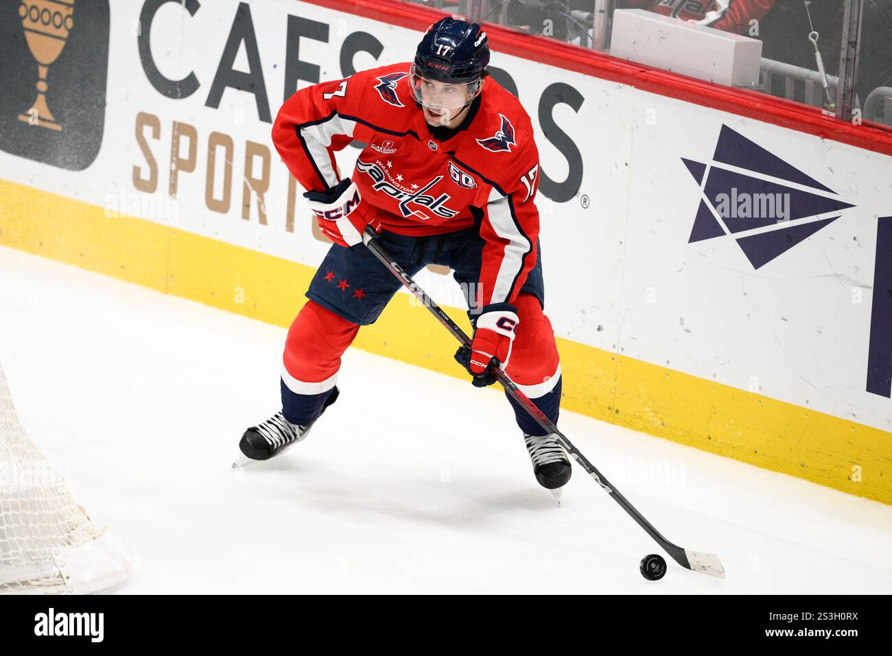 Washington Capitals center Dylan Strome (17) in action during the third ...