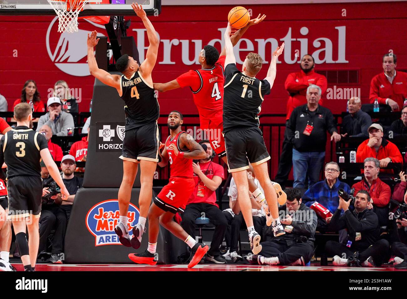 PISCATAWAY, NJ - JANUARY 09: Caleb Furst (1) of the Purdue Boilermakers ...