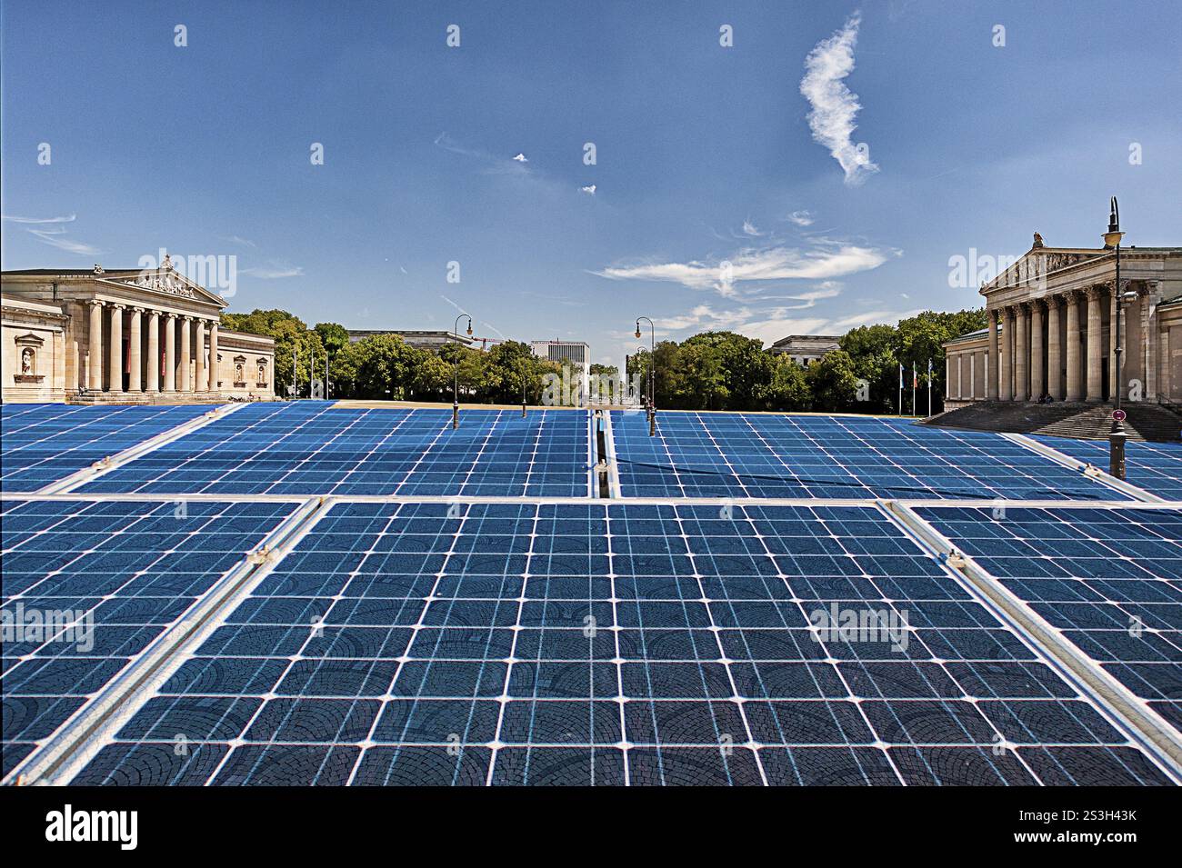 Symbolic image, solar park in the city, Koenigsplatz Munich with ...