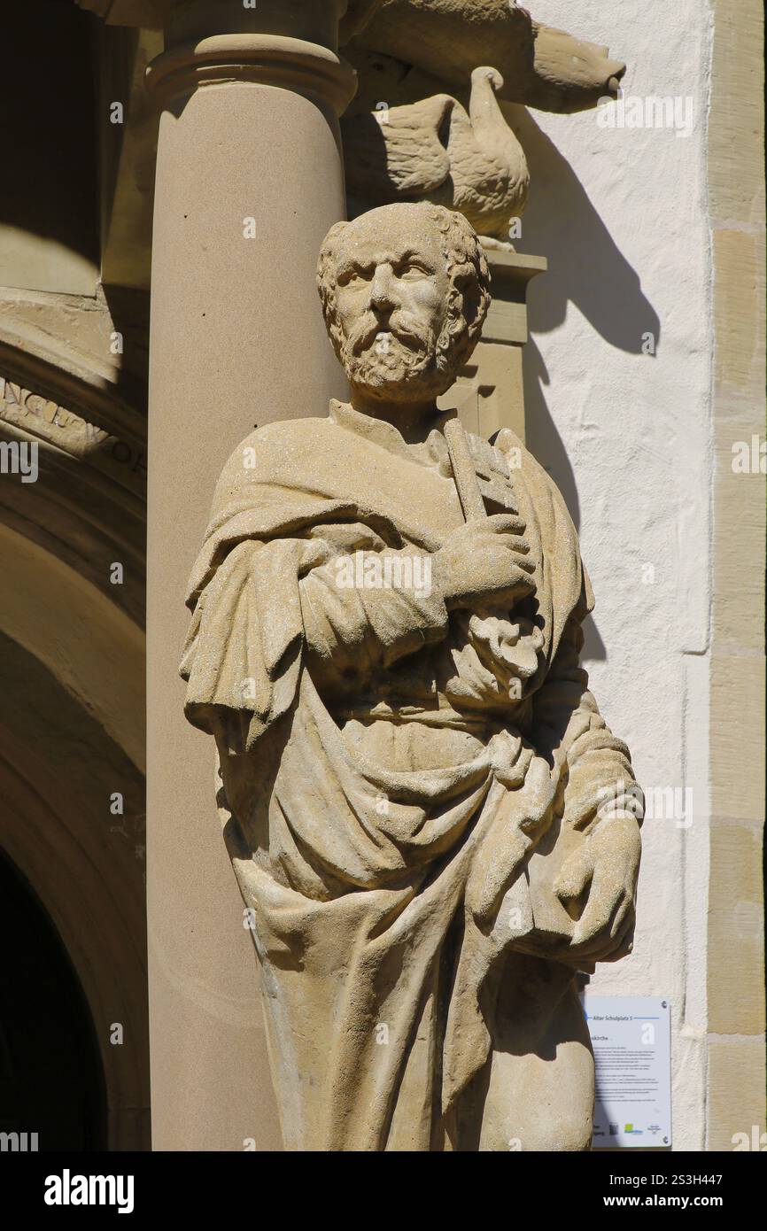 Laurentiuskirche, Protestant church, portal with apostle figure Peter ...