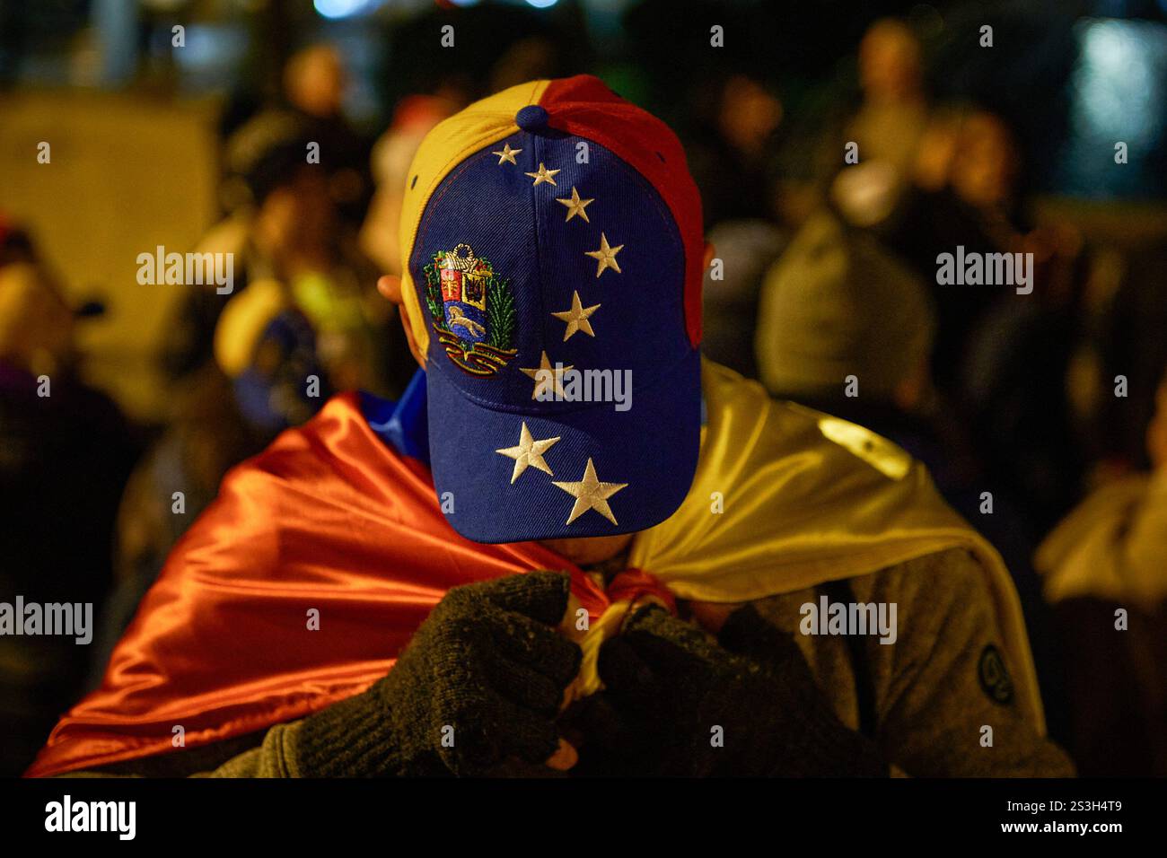 Pamplona, Spain. 09th Jan, 2025. A participant with a Venezuelan cap ...
