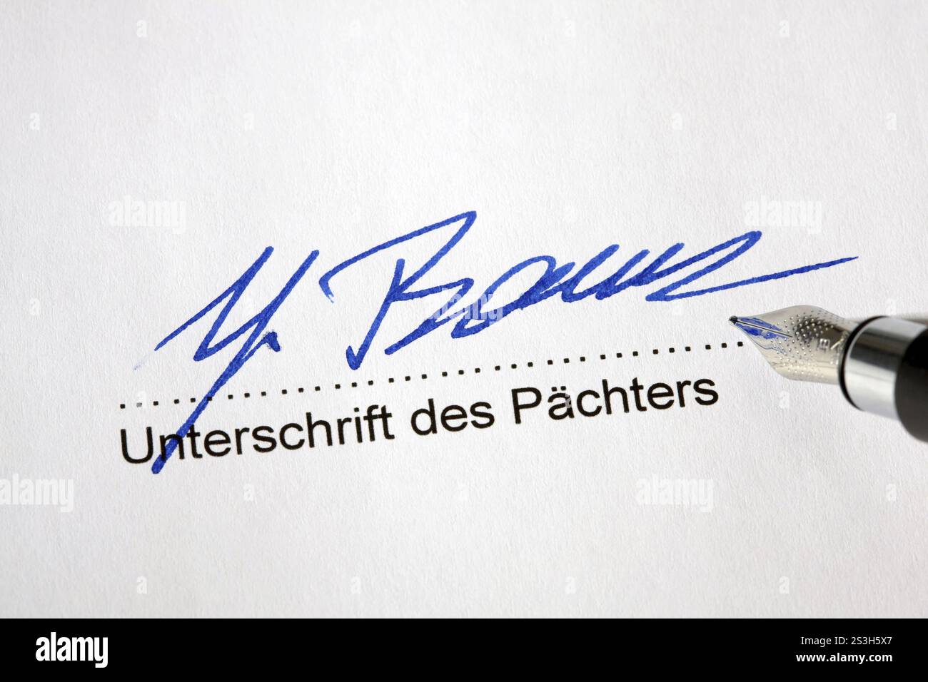 Handwritten signature of the tenant under a lease agreement Stock Photo ...
