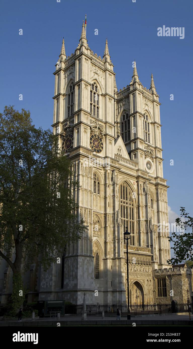 The towers of Westminster Abbey, London, England London, England Stock ...