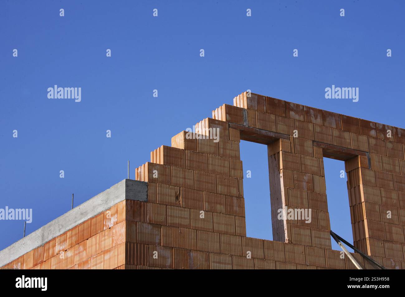 New construction of a house with bricks Stock Photo - Alamy