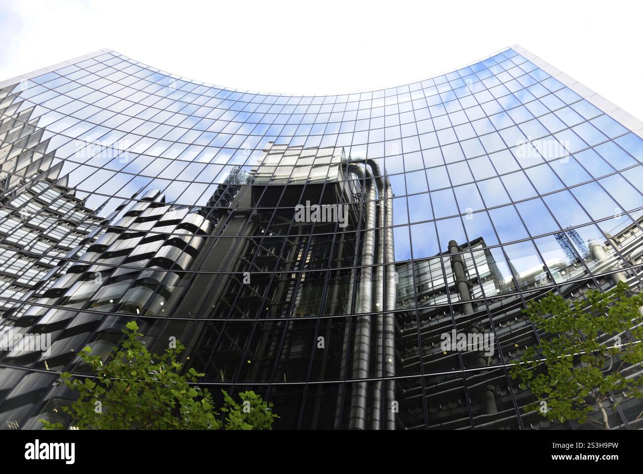 Exterior view, Lloyds administration, London, England, United Kingdom ...