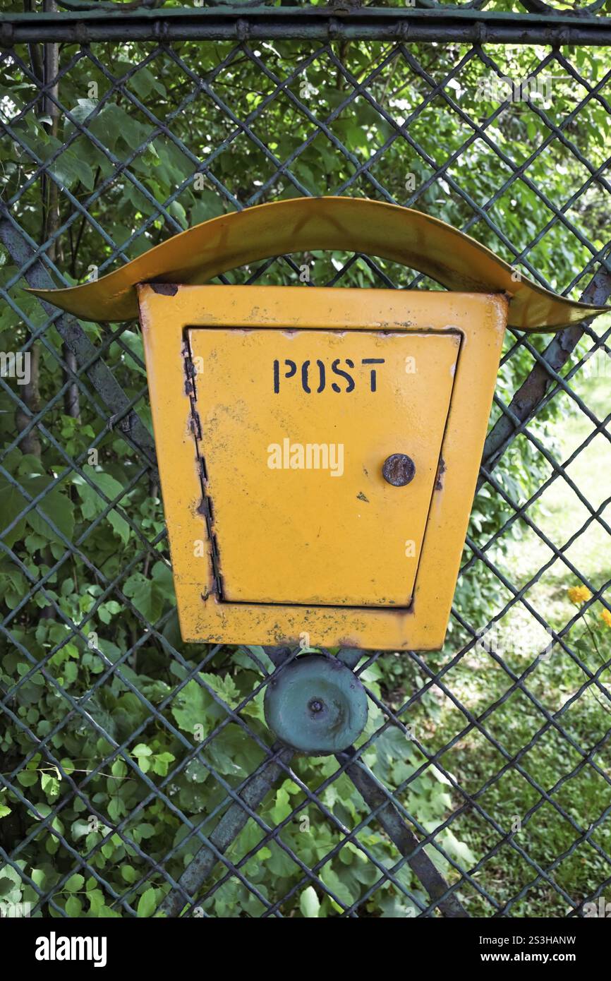 Postbox austria mailbox hi-res stock photography and images - Alamy