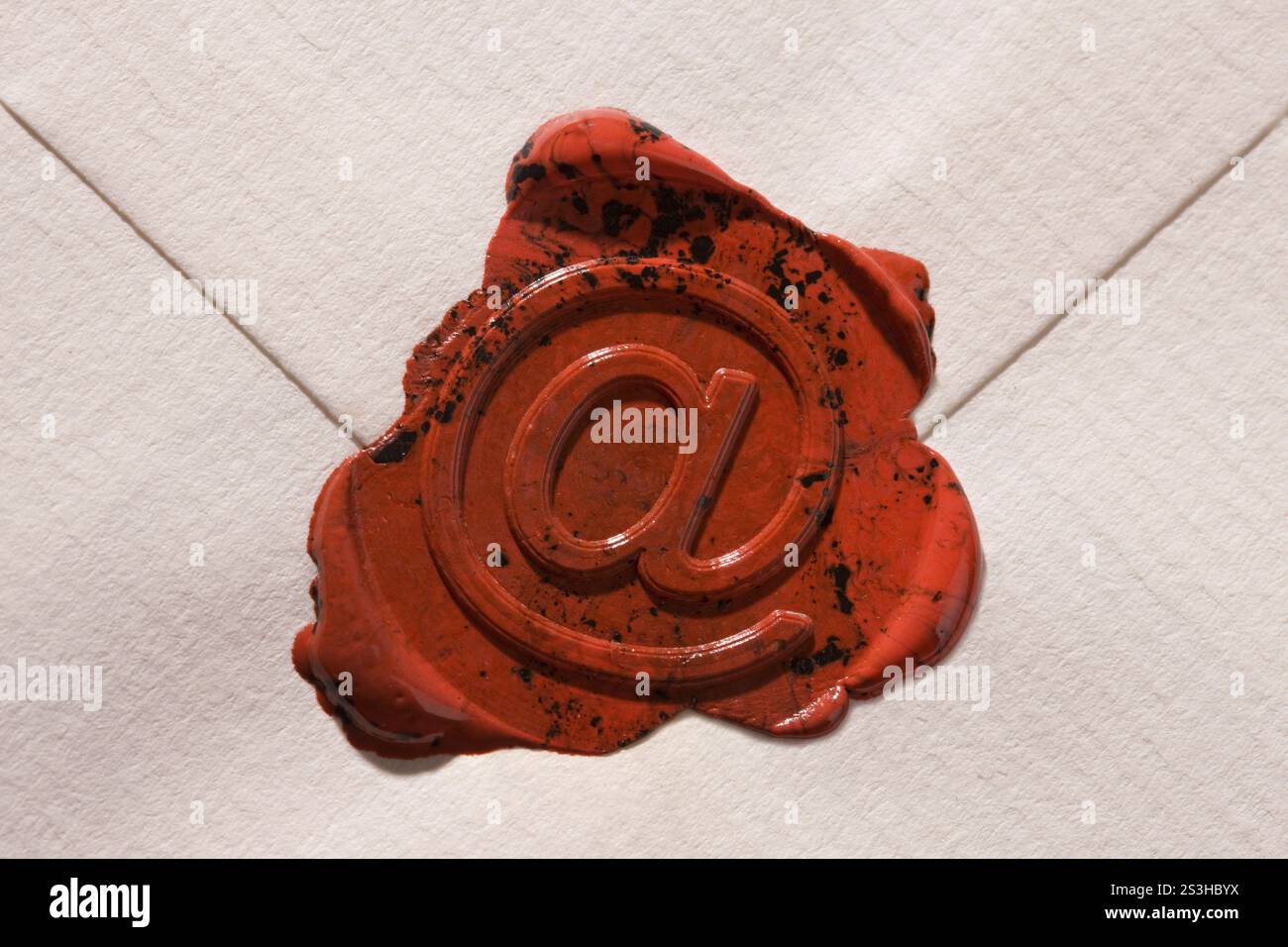 Empty envelope with e-mail sign as seal Stock Photo - Alamy