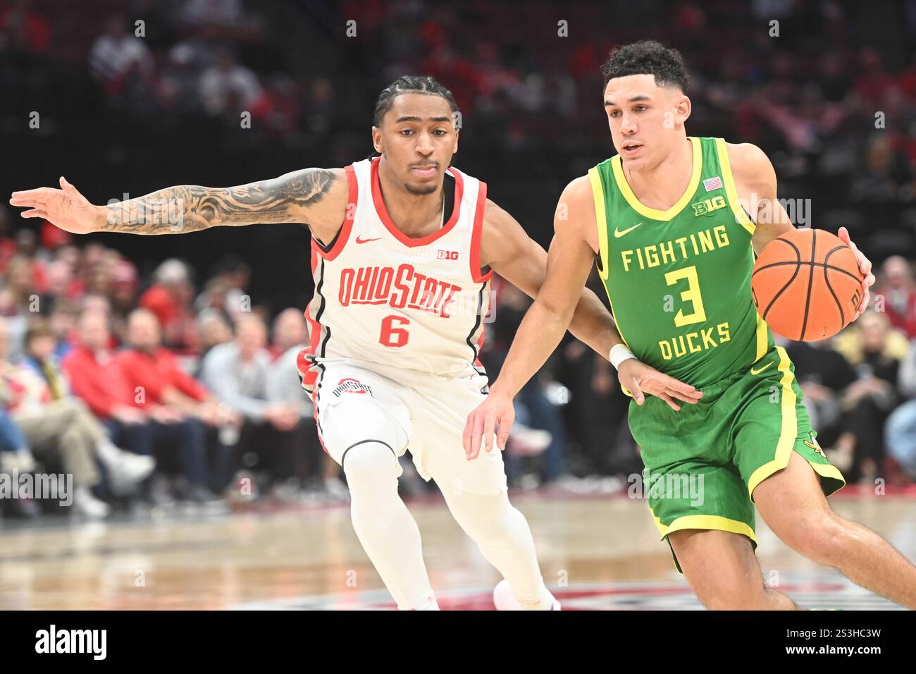 January 9, 2025: Oregon Ducks guard Jackson Shelstad (3) handles the ...