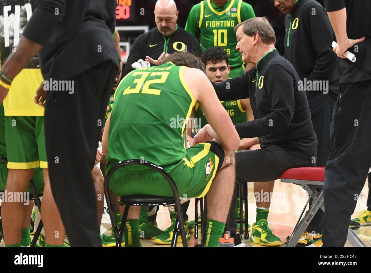 Columbus, Ohio, USA. 9th Jan, 2025. Oregon Ducks head coach Dana Altman ...
