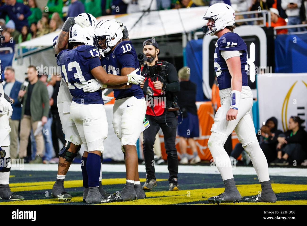 MIAMI GARDENS, FL - JANUARY 09: Running Back Nicholas Singleton #10 of the Penn State Nittany ...