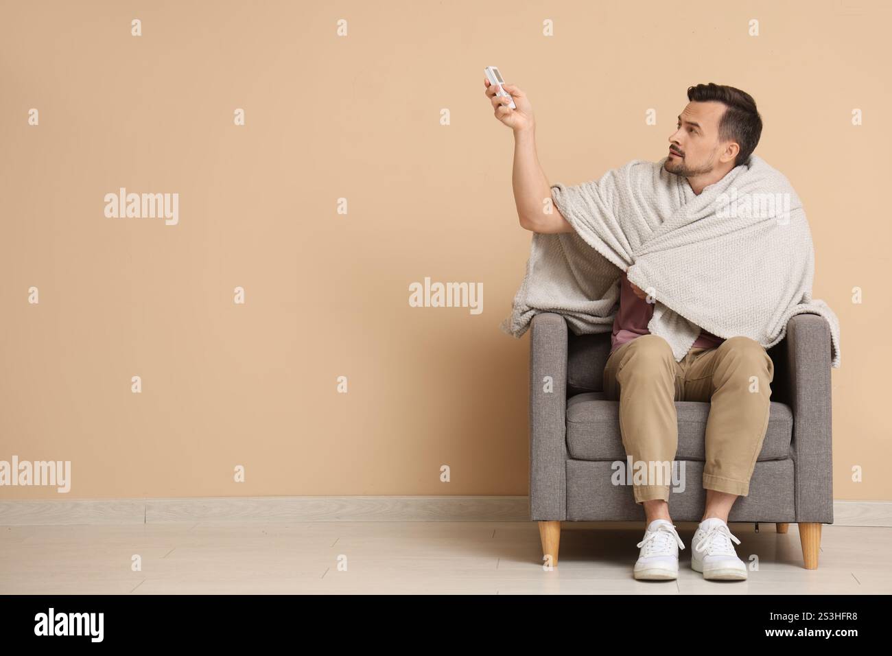 Switching off air conditioner hi-res stock photography and images - Alamy