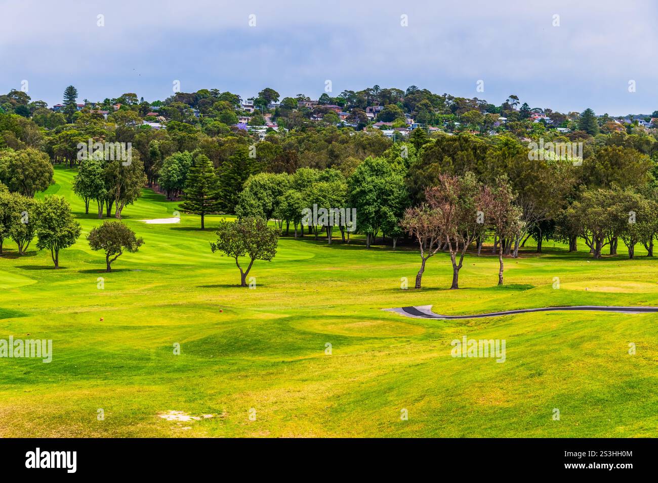 Picturesque golf course by the sea at Mona Vale on the Northern Beaches ...