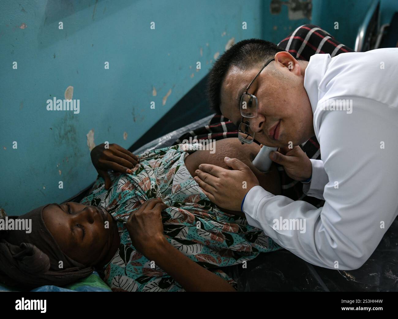 N'djamena, Chad. 9th Jan, 2025. Chinese doctor Yuan Xianping, a member ...