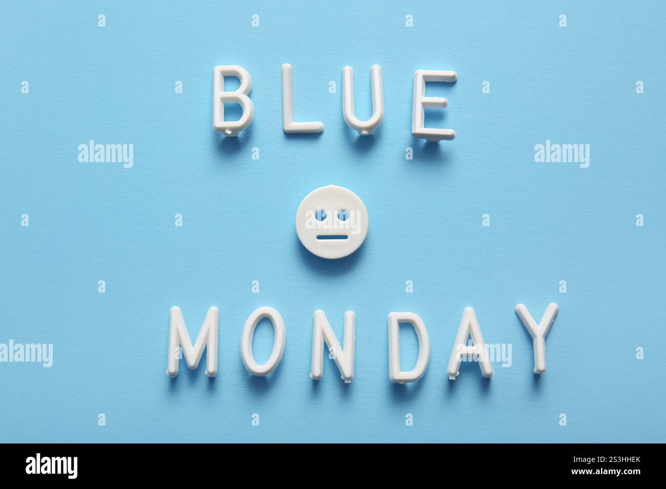 Monday motivation text white hi-res stock photography and images - Alamy