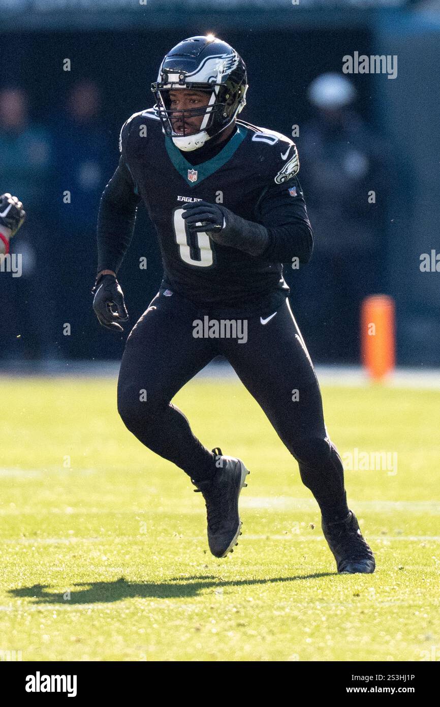 Philadelphia Eagle defensive end Bryce Huff (0) in action during the ...