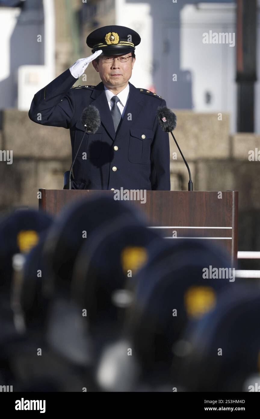 Tokyo Metropolitan Police Department chief Yoshimi Ogata pays tribute ...