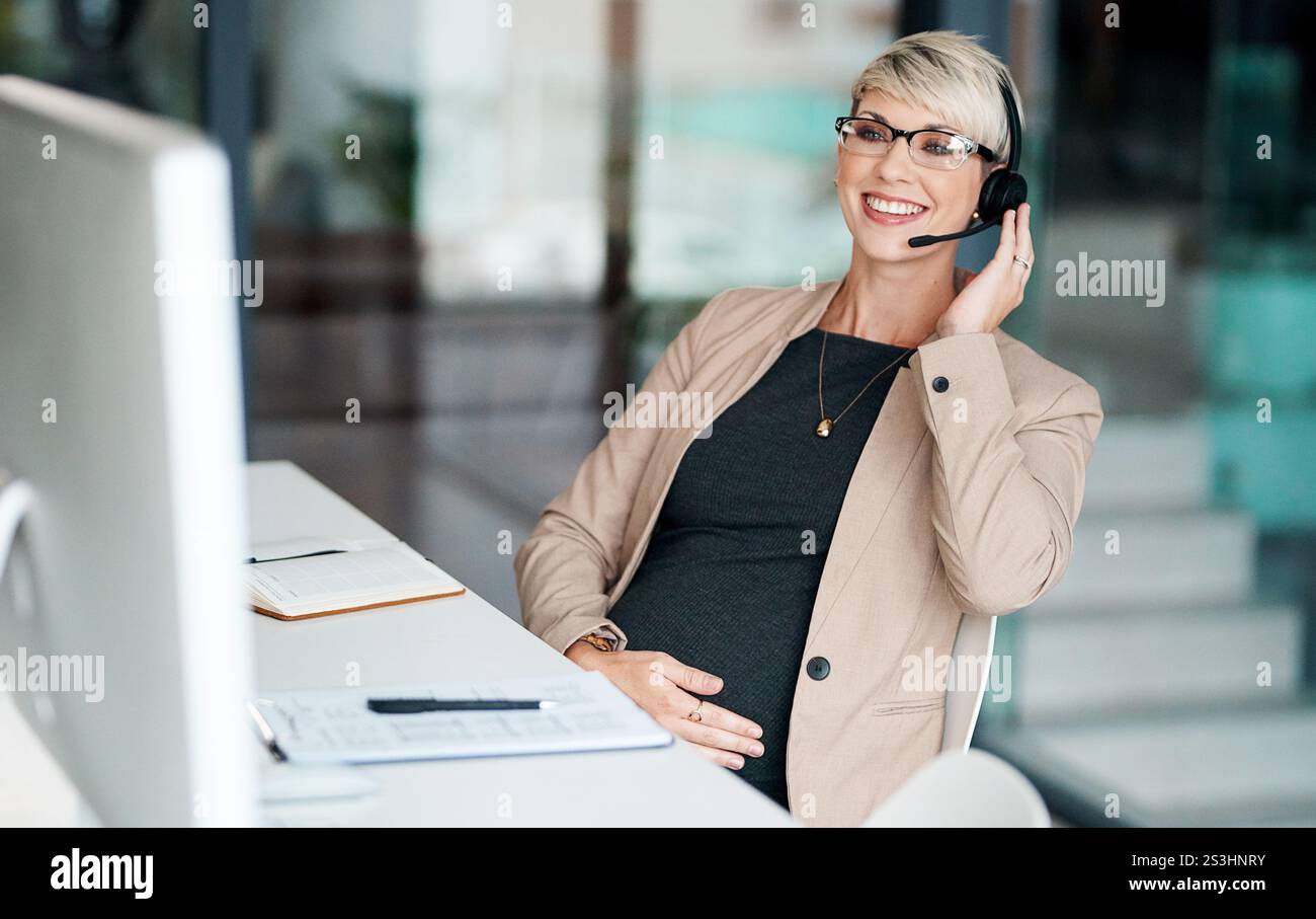 Computer, pregnant and businesswoman in office with communication for ...