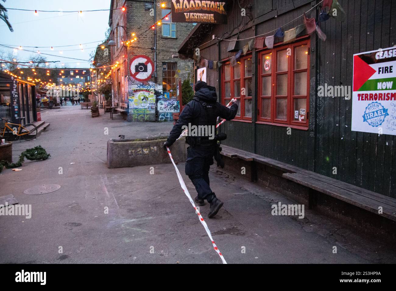 The Copenhagen police lift the cordon on Pusher Street after clearing ...