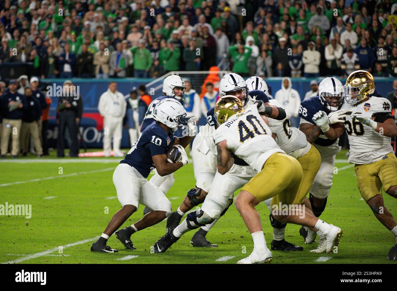 Penn State running back Nicholas Singleton (10) runs the ball during ...