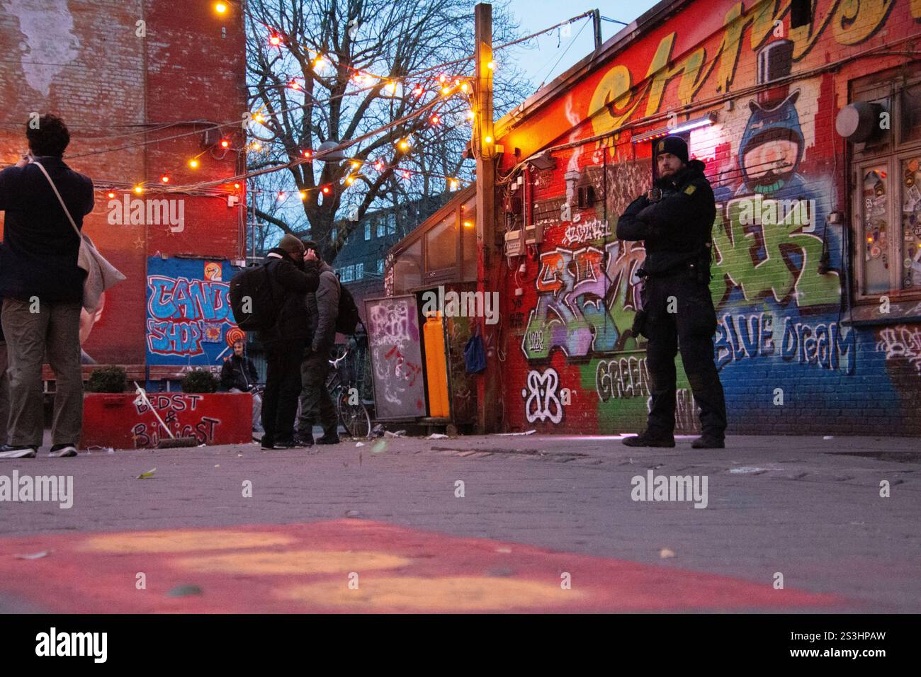 The Copenhagen police are patrolling Pusher Street with officers.Police ...