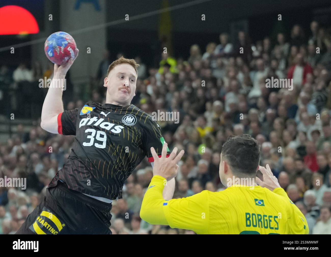 Flensburg, Germany. 09th Jan, 2025. Handball: International match ...