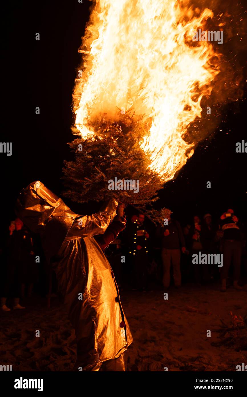 Seattle, USA. 9th Jan, 2025. Trees being burned in the annual Christmas ...