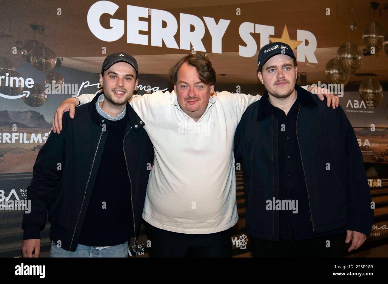 Tom Gronau, Sascha Nathan und Max Wolter bei der Premiere der Amazon ...