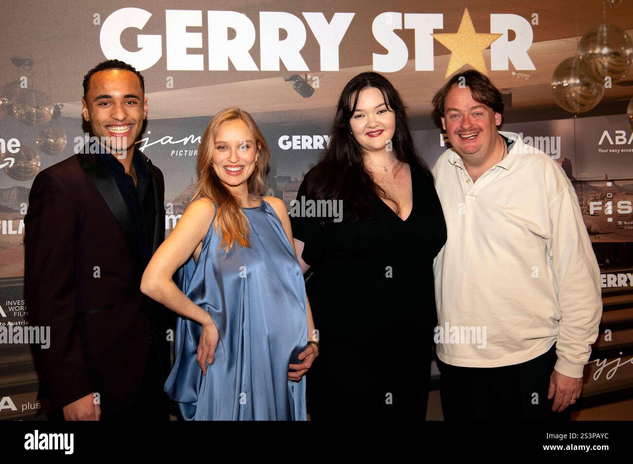 Noah Tinwa, Caro Cult, Franziska Annekonstans Winkler und Sascha Nathan bei der Premiere der ...