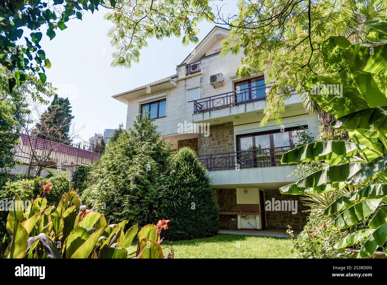 Low rise residential building, hotel, house, real estate in the city ...