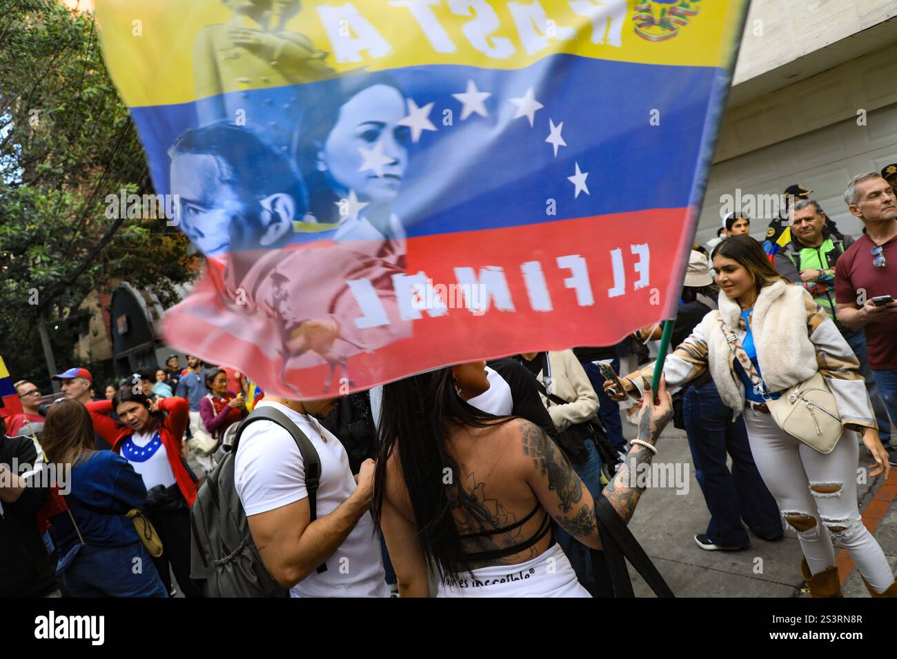 Venezuelans Protest Against Arrest of Maria Corina Machado Venezuelan ...