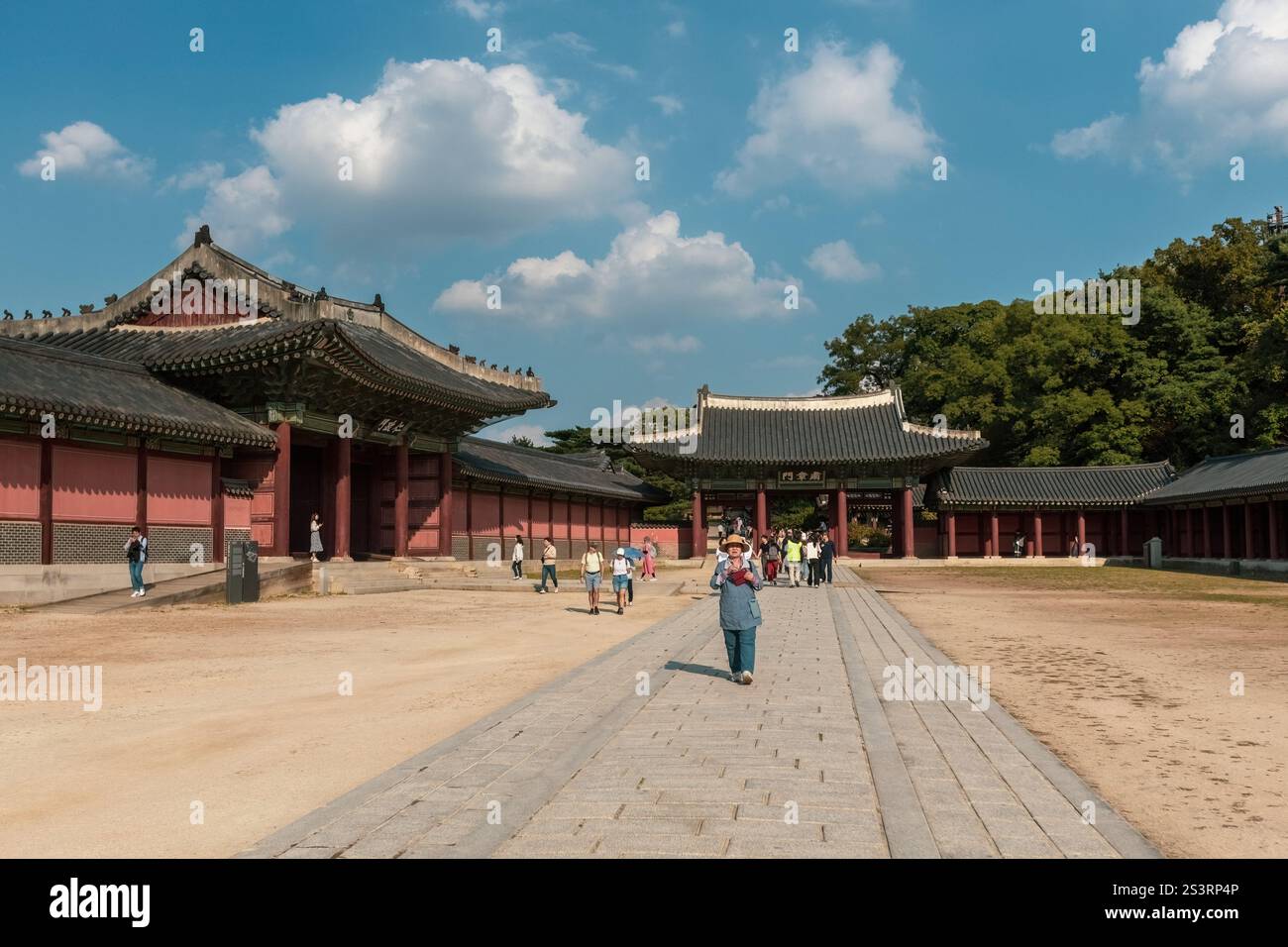 Exterior details at Deoksugung Palace, traditional palace architecture ...