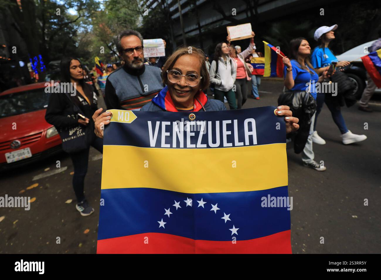 Venezuelans Protest Against Arrest of Maria Corina Machado Venezuelan ...