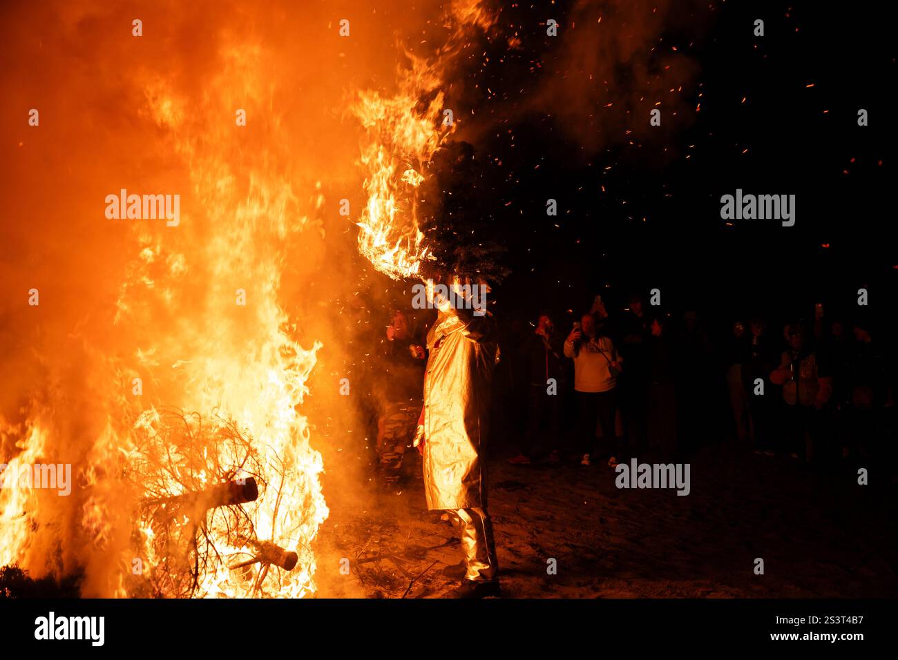 Seattle, USA. 9th Jan, 2025. Trees being burned in the annual Christmas ...