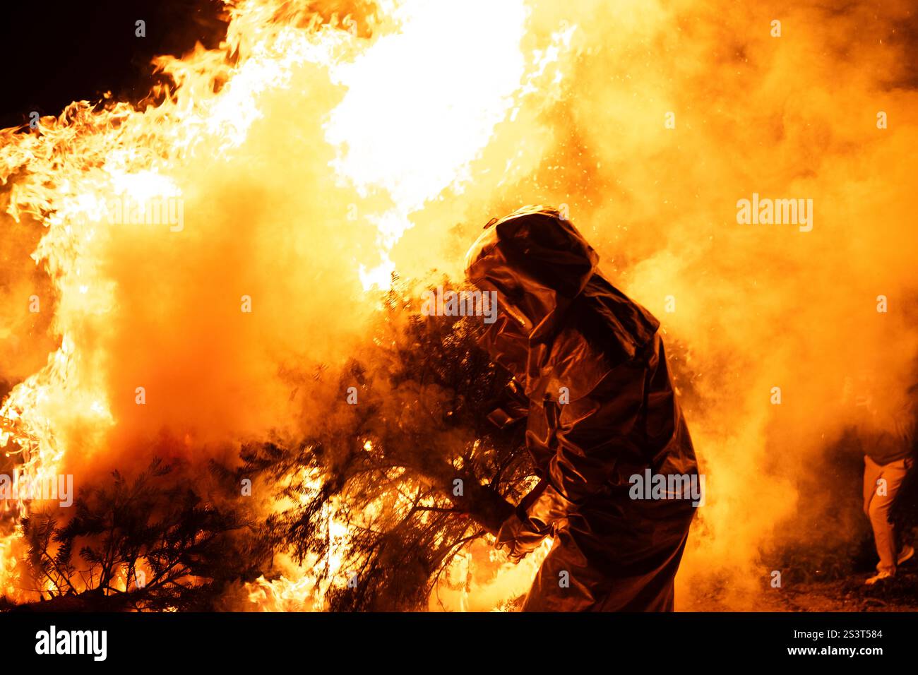 Seattle, USA. 9th Jan, 2025. Trees being burned in the annual Christmas ...