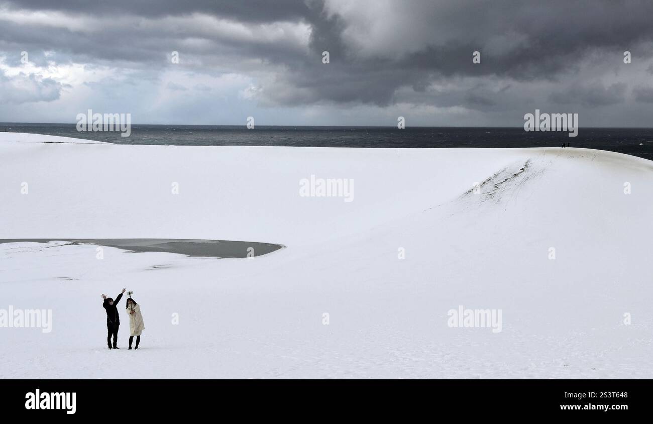 Tottori Sand Dunes are blanketed with snow in the western Japan city of ...