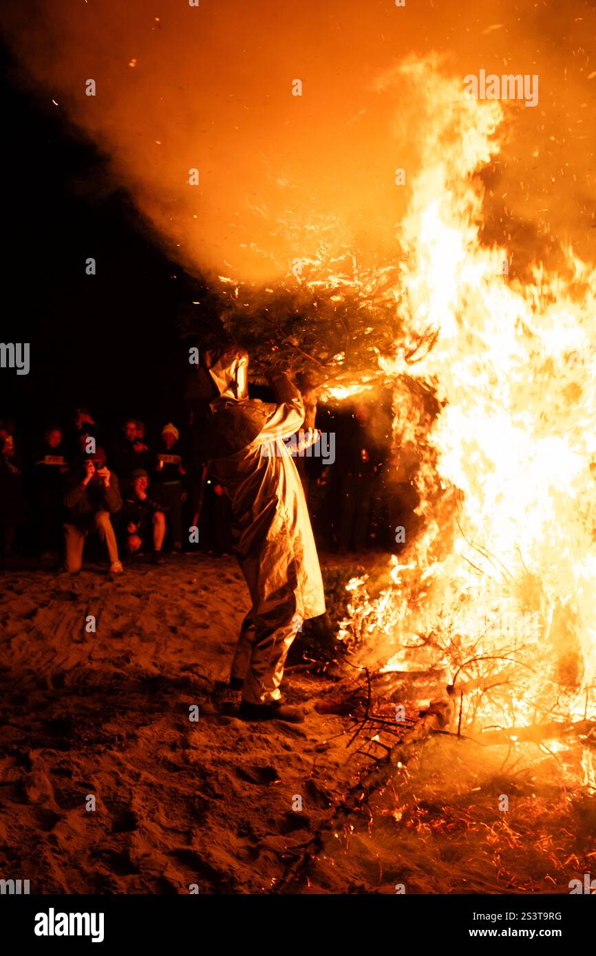 Seattle, USA. 9th Jan, 2025. Trees being burned in the annual Christmas ...
